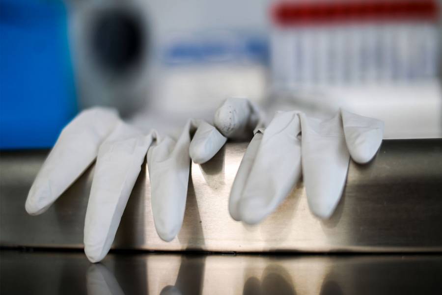 Mujeres tienen menor acceso a la salud, señalan expertos ...